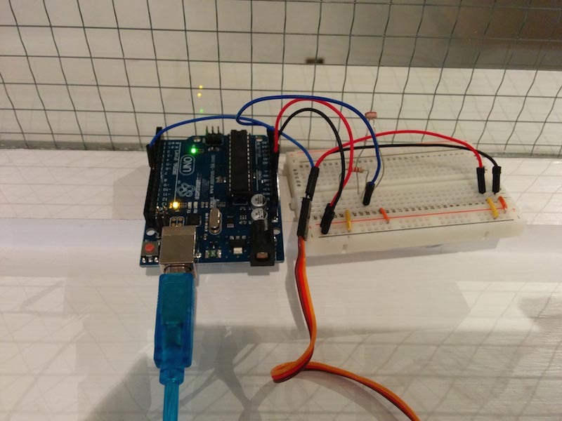 Arduino Waving | Pete // f90 | Brighton-based freelance developer