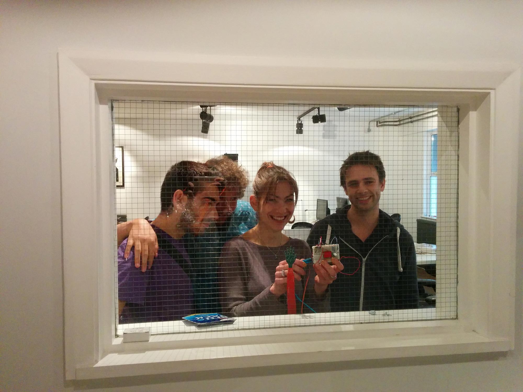 Arduino Waving | Pete // f90 | Brighton-based freelance developer