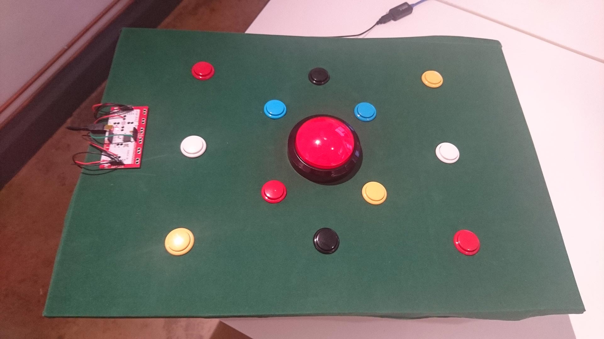 Button Basher | Pete // f90 | Brighton-based freelance developer